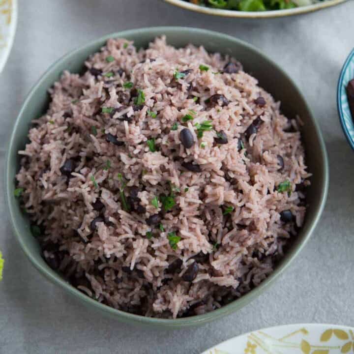 Arroz Moro (Cuban Black Beans and Rice) - Gift of Hospitality
