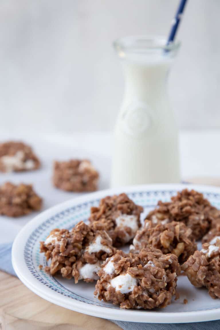 Boiled Cookies (No Bake Chocolate Cookies) - Gift of Hospitality