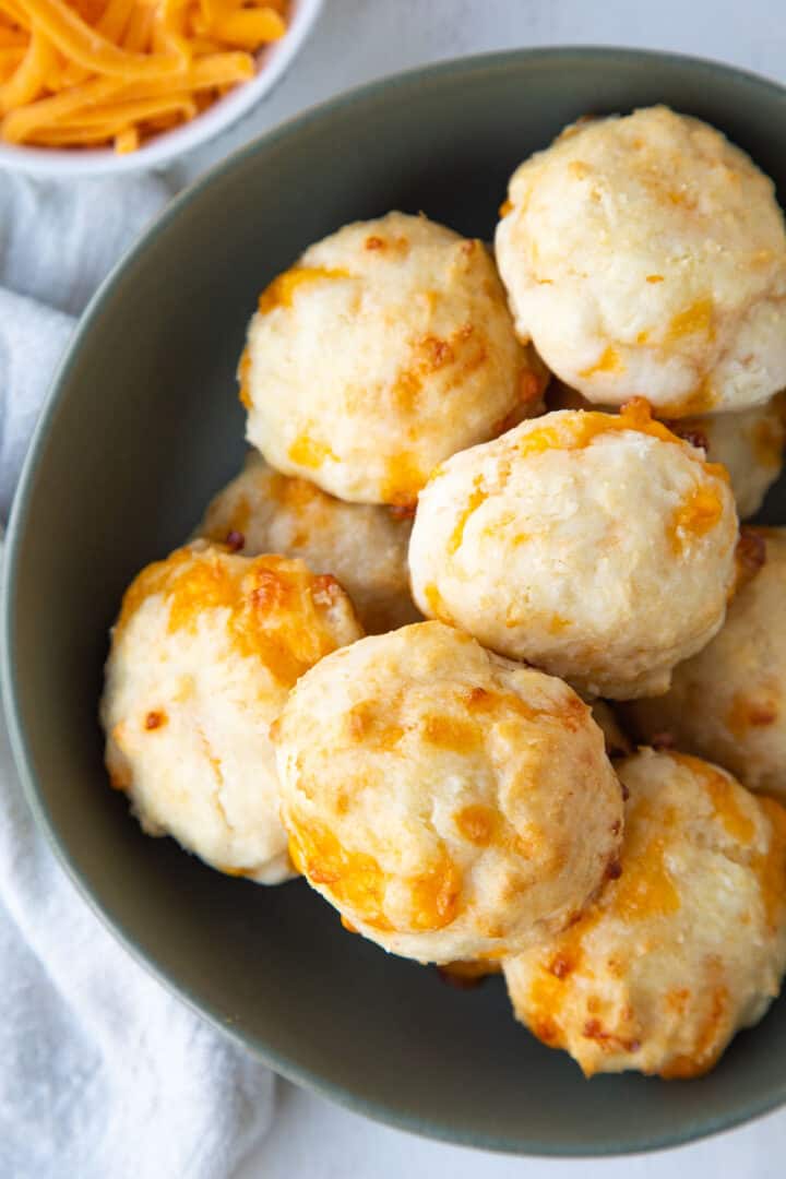 Easy Bisquick Cheddar Biscuits - Gift of Hospitality
